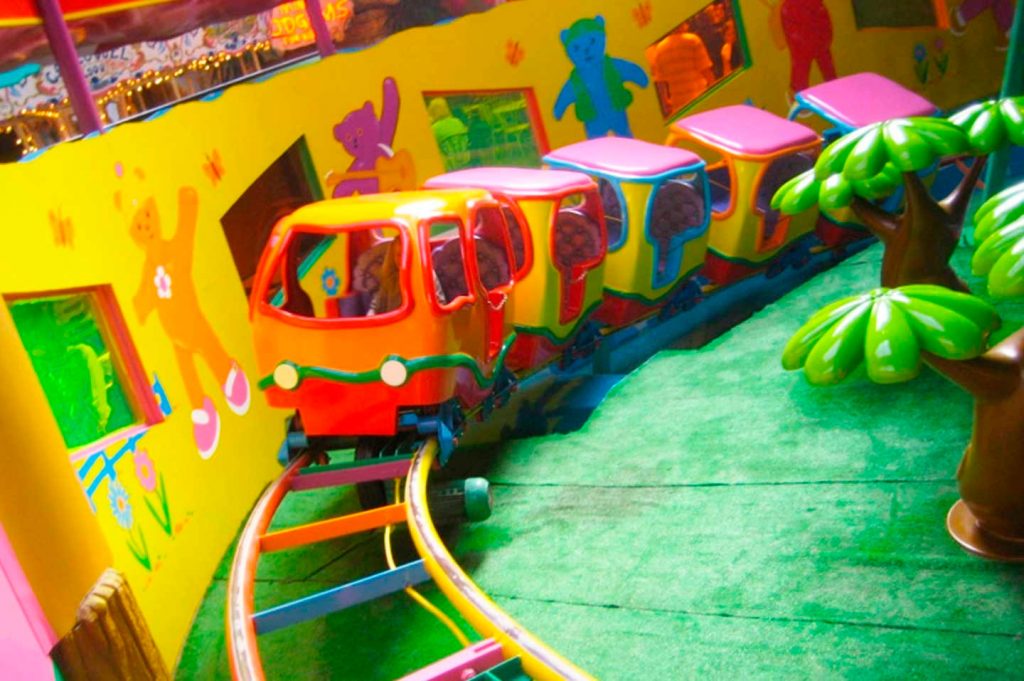 Jellikins - Rides & Attractions - Fantasy Island